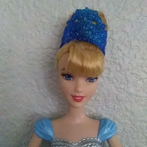 Disney | Toys | Disney Princess Twirling Skirt Cinderella | Poshmark